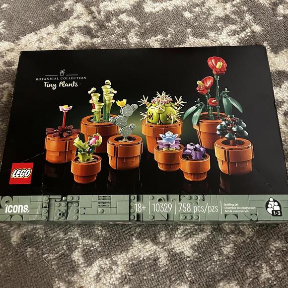 Lego | Toys | Lego Botanical Collection Tiny Plants New | Poshmark